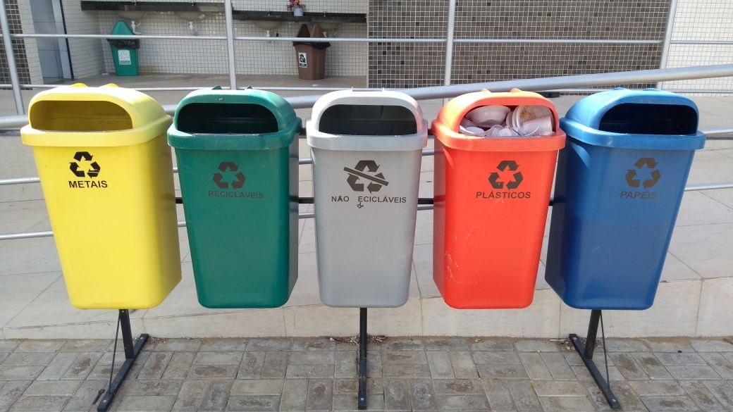 Coleta Seletiva - Coletores Externos — UNIVASF Universidade Federal do ...